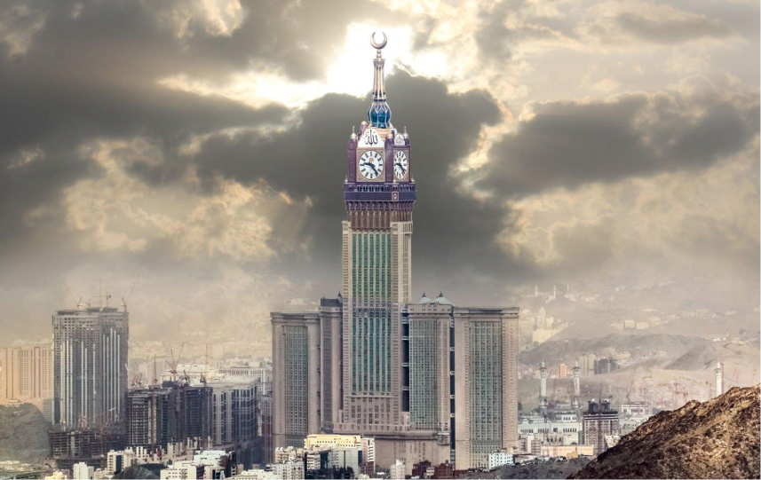 Zamzam Tower: Menara Tertinggi dan Mewah di Jantung Mekkah