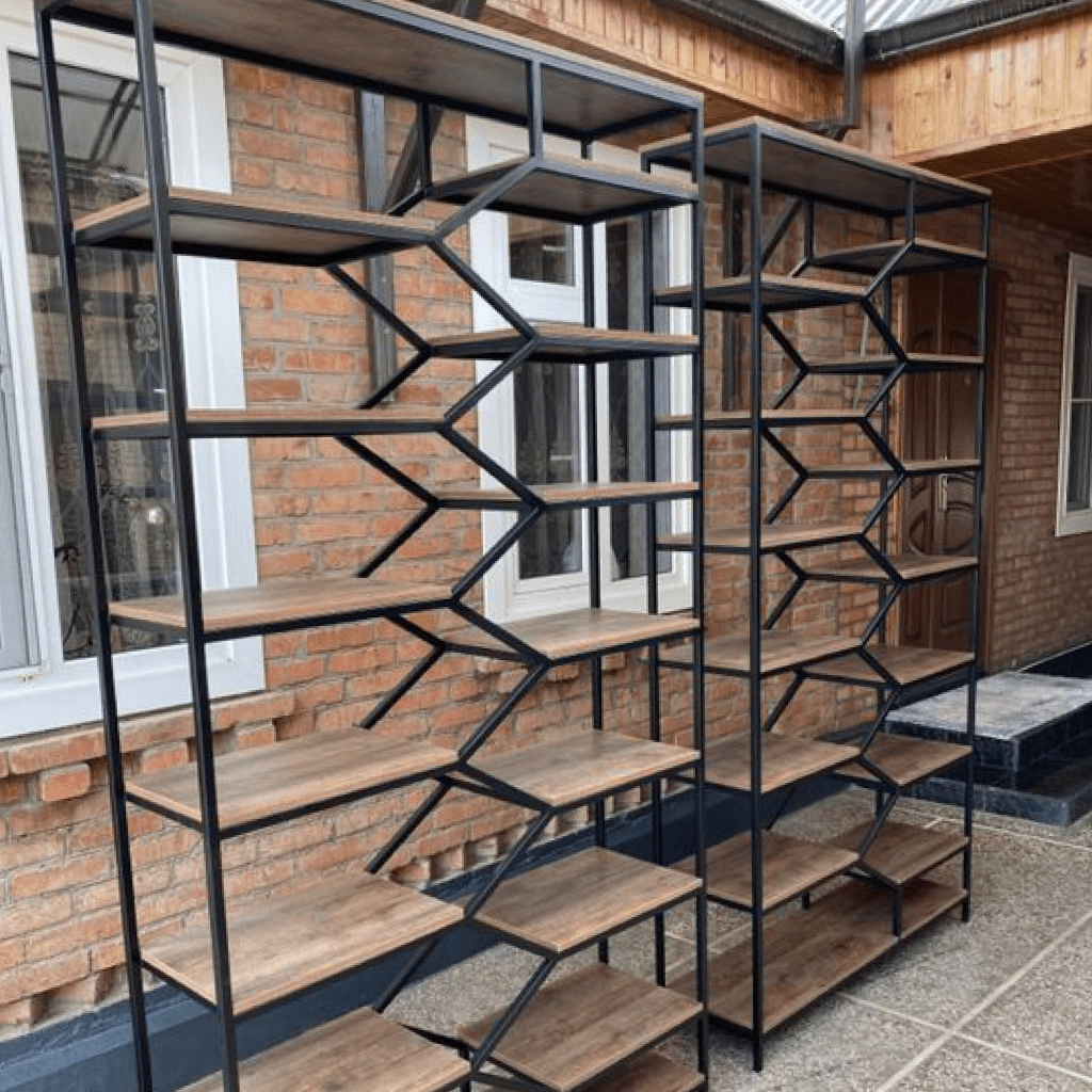 Rak Besi Siku VS Rak Besi Hollow: Mana yang Lebih Baik?