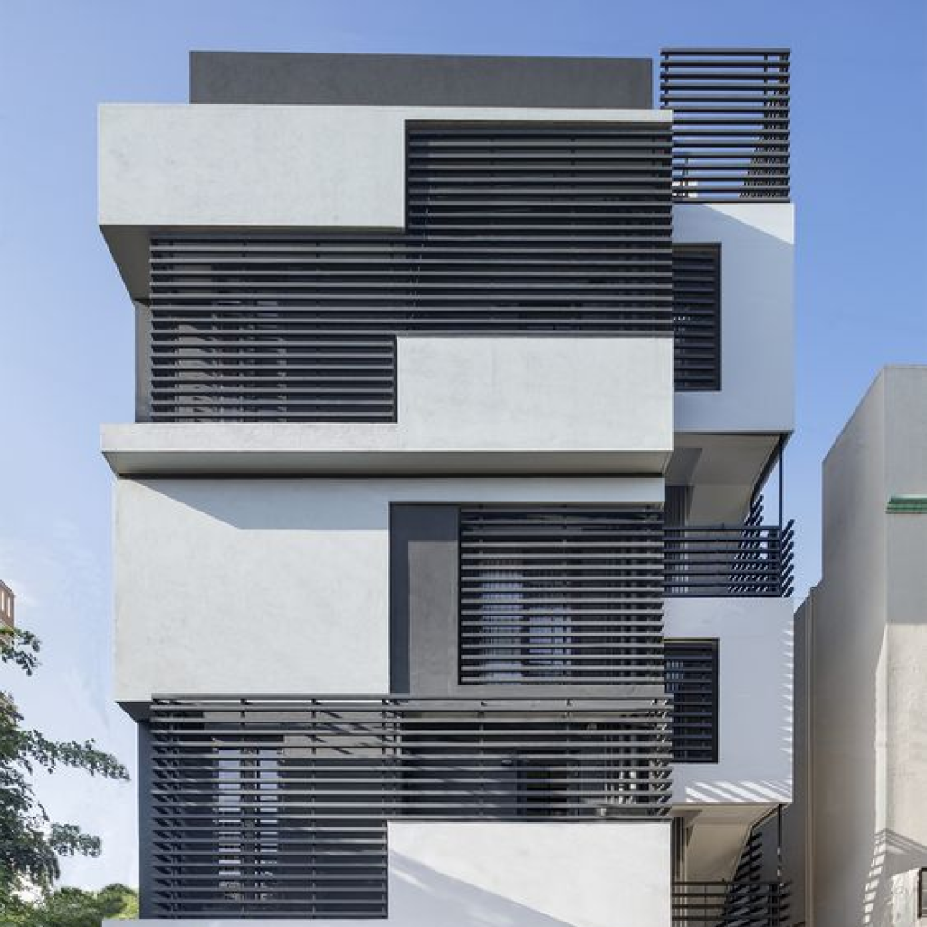 Desain Eksterior Menggunakan Besi Hollow