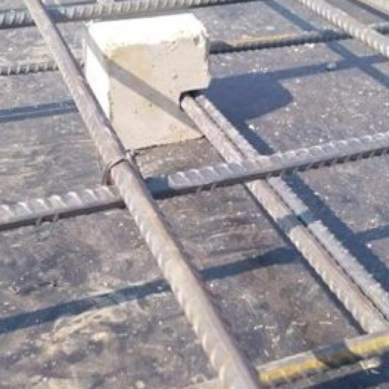 Beton Decking | Fungsi, Jenis, dan Ukuran untuk Konstruksi Modern